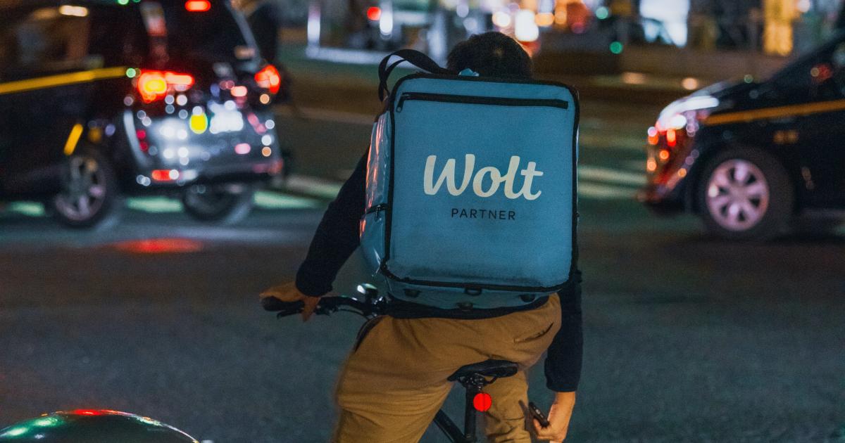 Τι απαντά η Wolt στην καταγγελία της ΓΣΕΕ: «Ήταν ελεύθερος επαγγελματίας. Δεν υφίσταται απόλυση ...